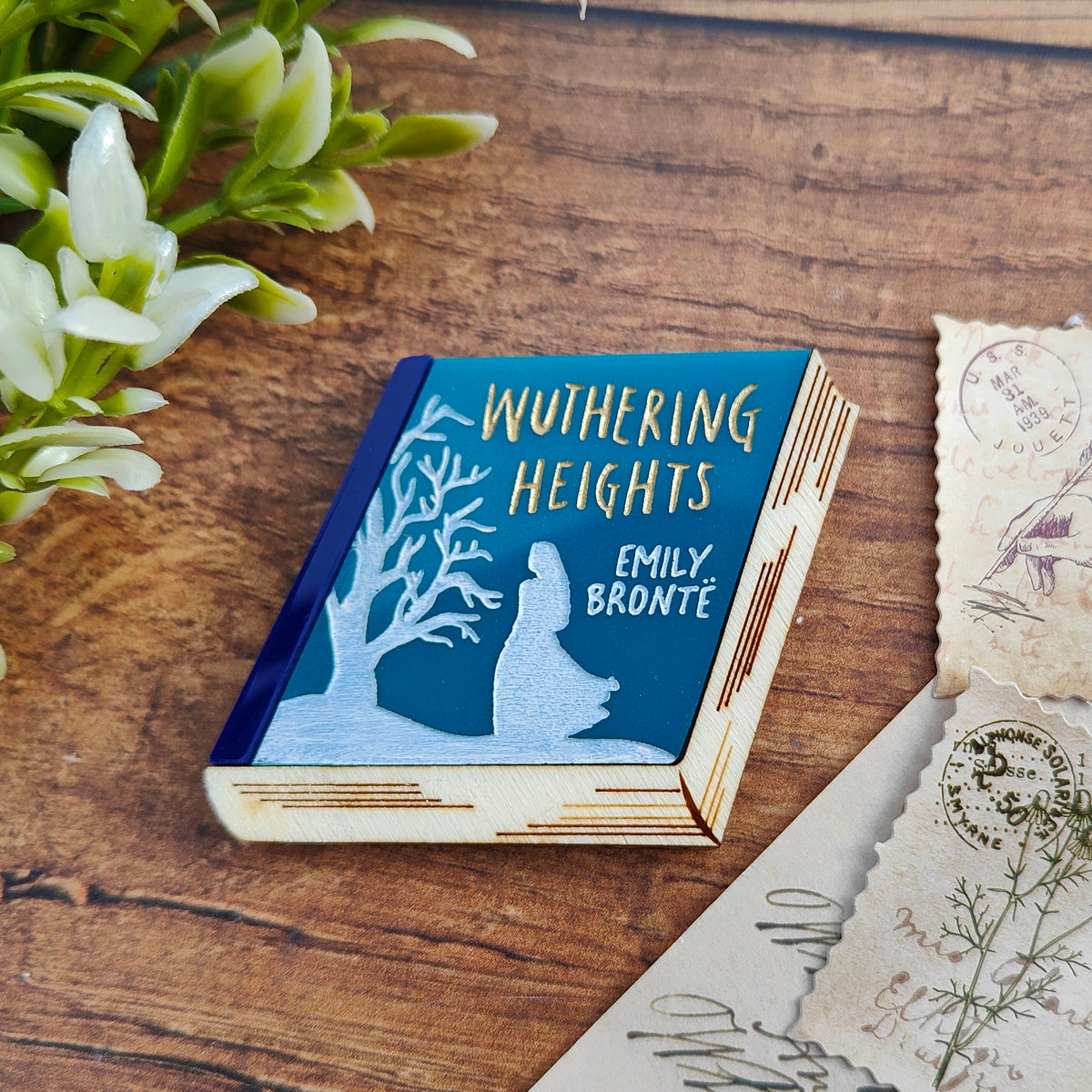 Wuthering Heights book brooch or necklace – Folk and Fortune